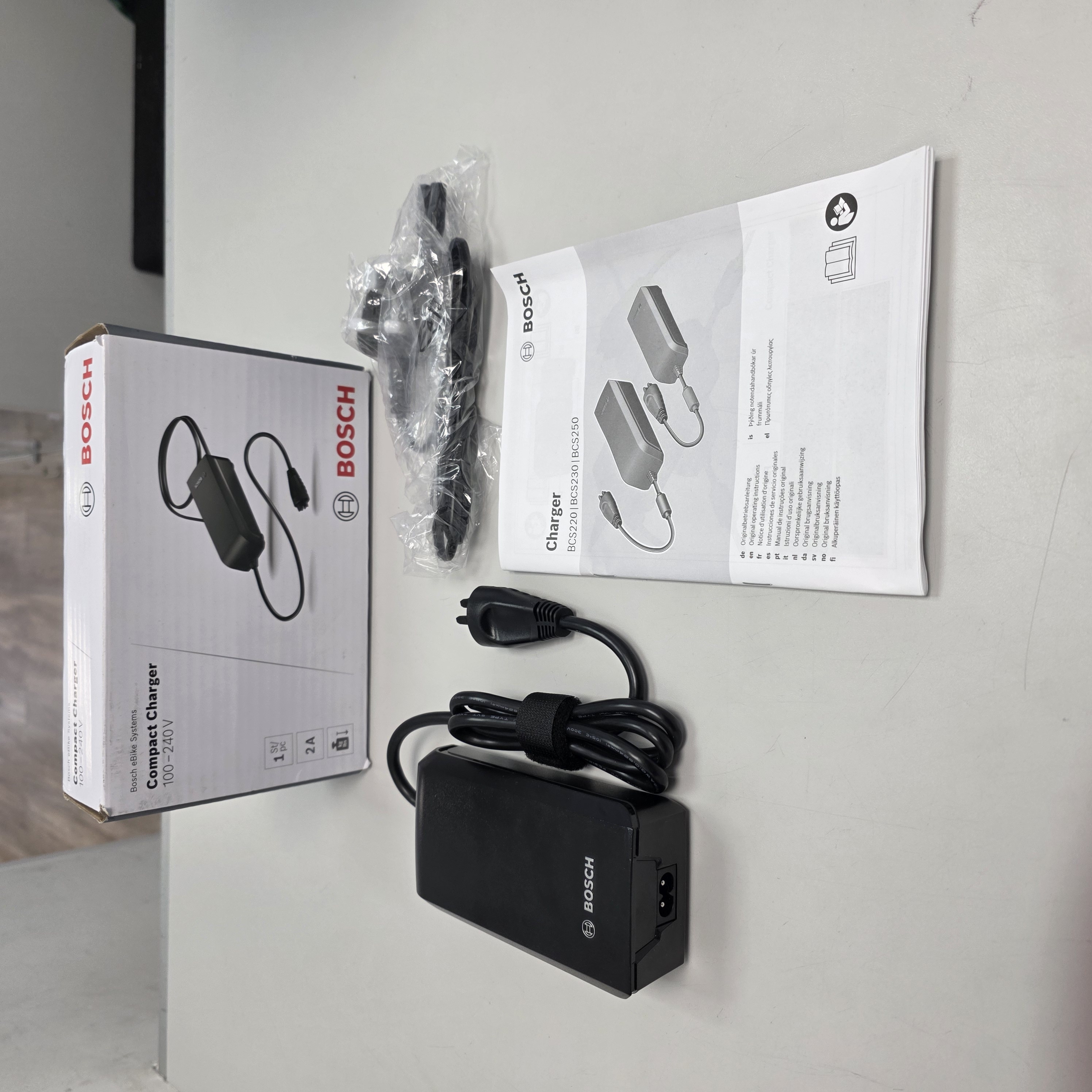 New Bosch eBike Compact 2A Battery Charger 100-240V Smart Chargers ...